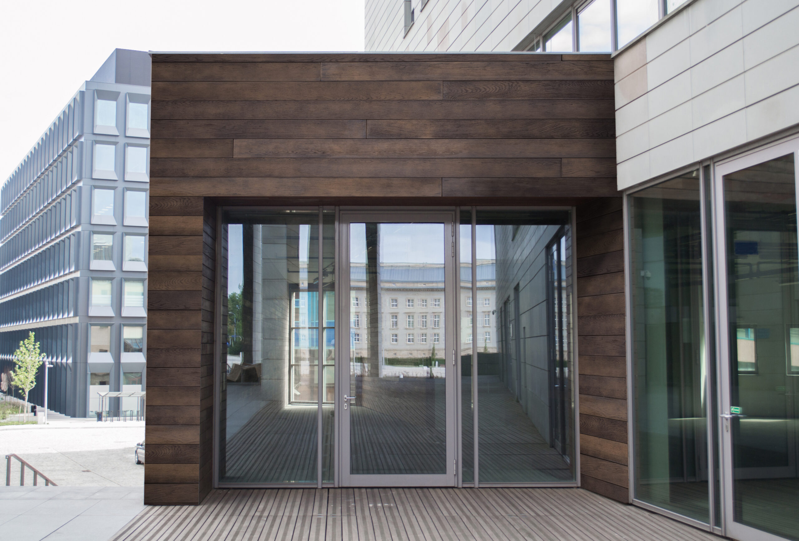 Millboard Cladding Now Available On The Trade Village - Latest News